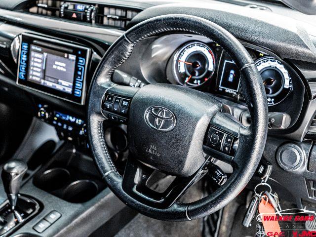 Toyota Hilux 2.8GD-6 Double Cab Raider Dakar Auto 2018 – Walkot Cars
